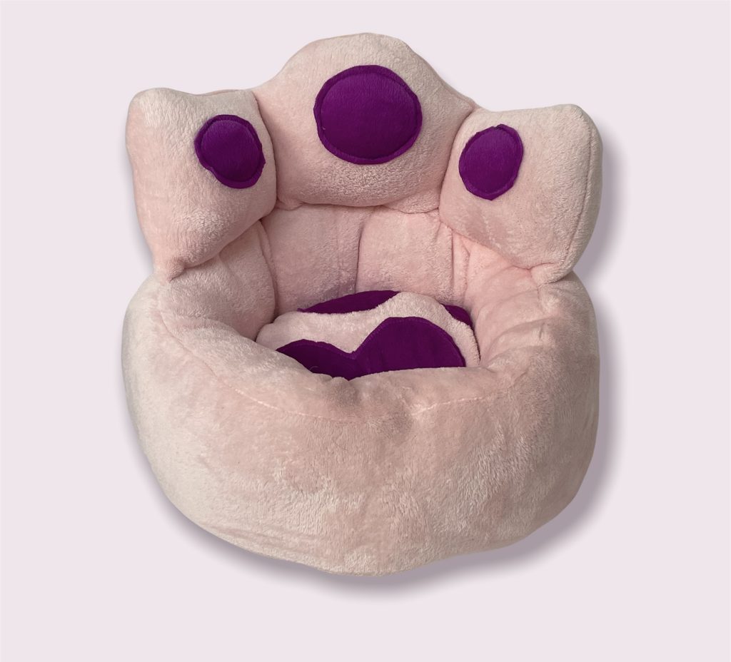 CAMA EN FORMA DE GARRA – Jarkar